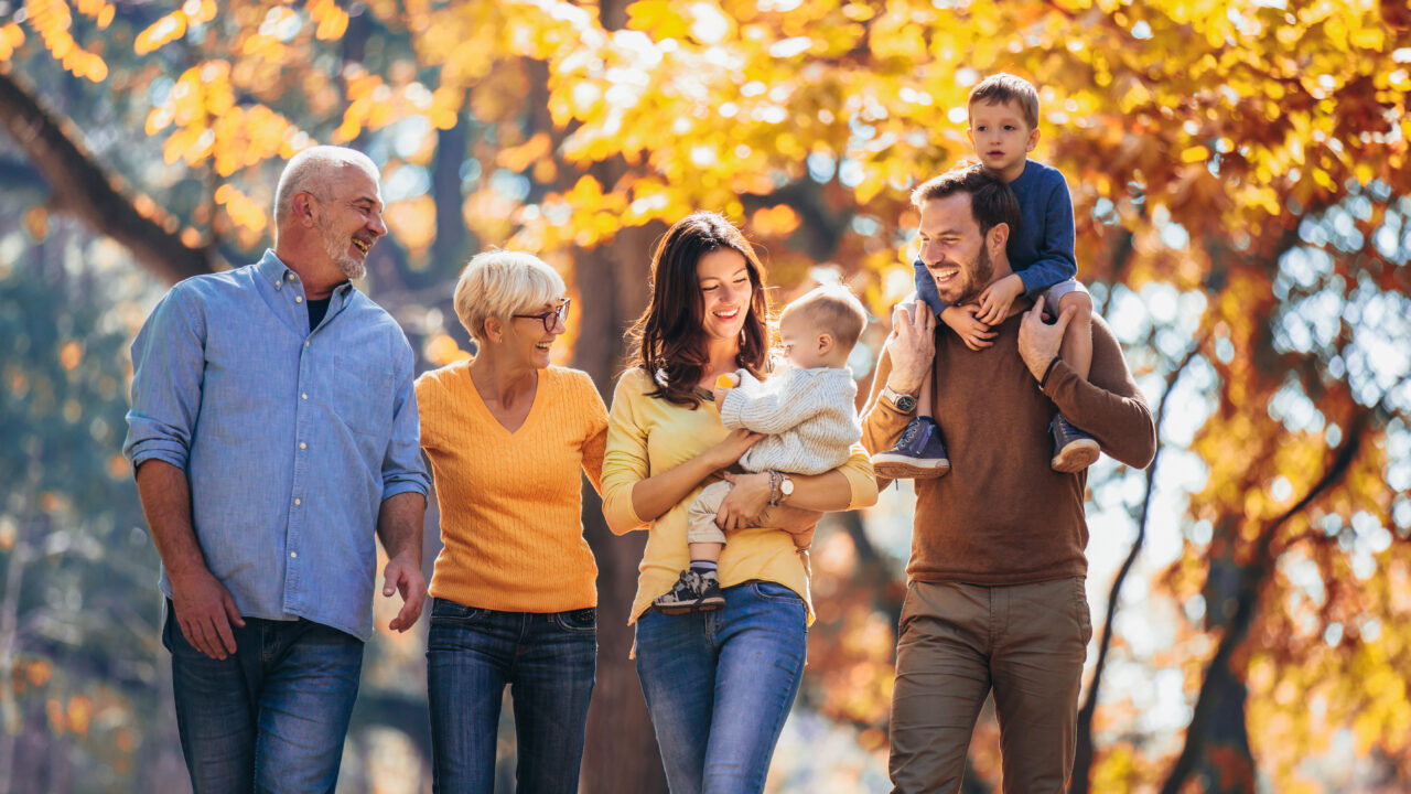 Feiertag in Thüringen » Implantate aus Koenigsee